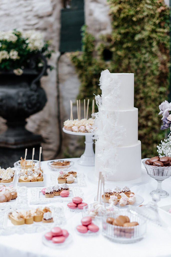Prague Photography: Wedding at Villa Dom Carli